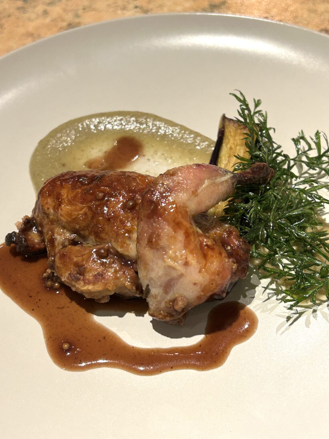 「ガレット・デ・ロワとは？フランスの新年を祝う伝統菓子の魅力と楽しみ方」 - Bistro Petit a petit（ビストロ プティタプティ）